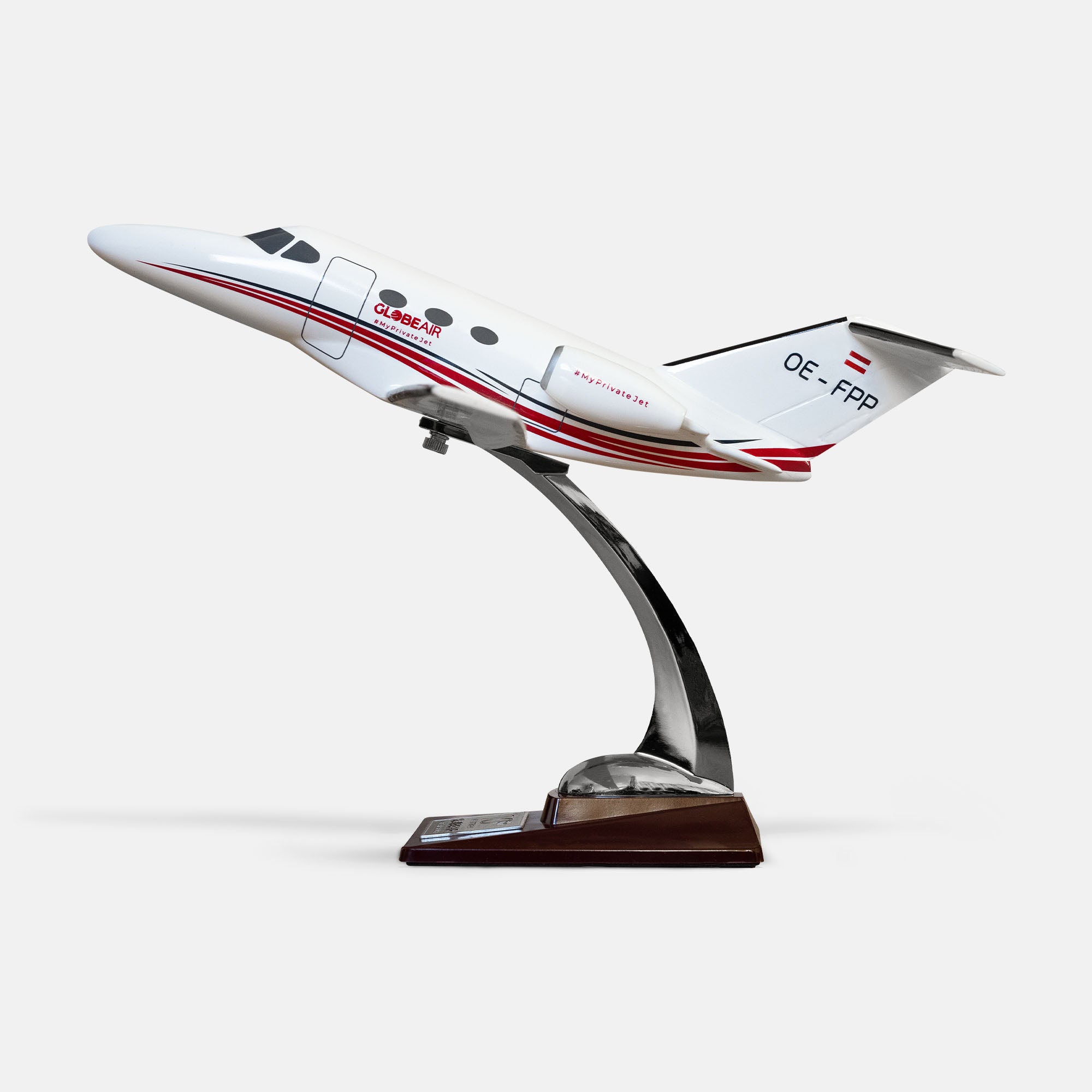 C510 Aircraft Model GlobeAir branded